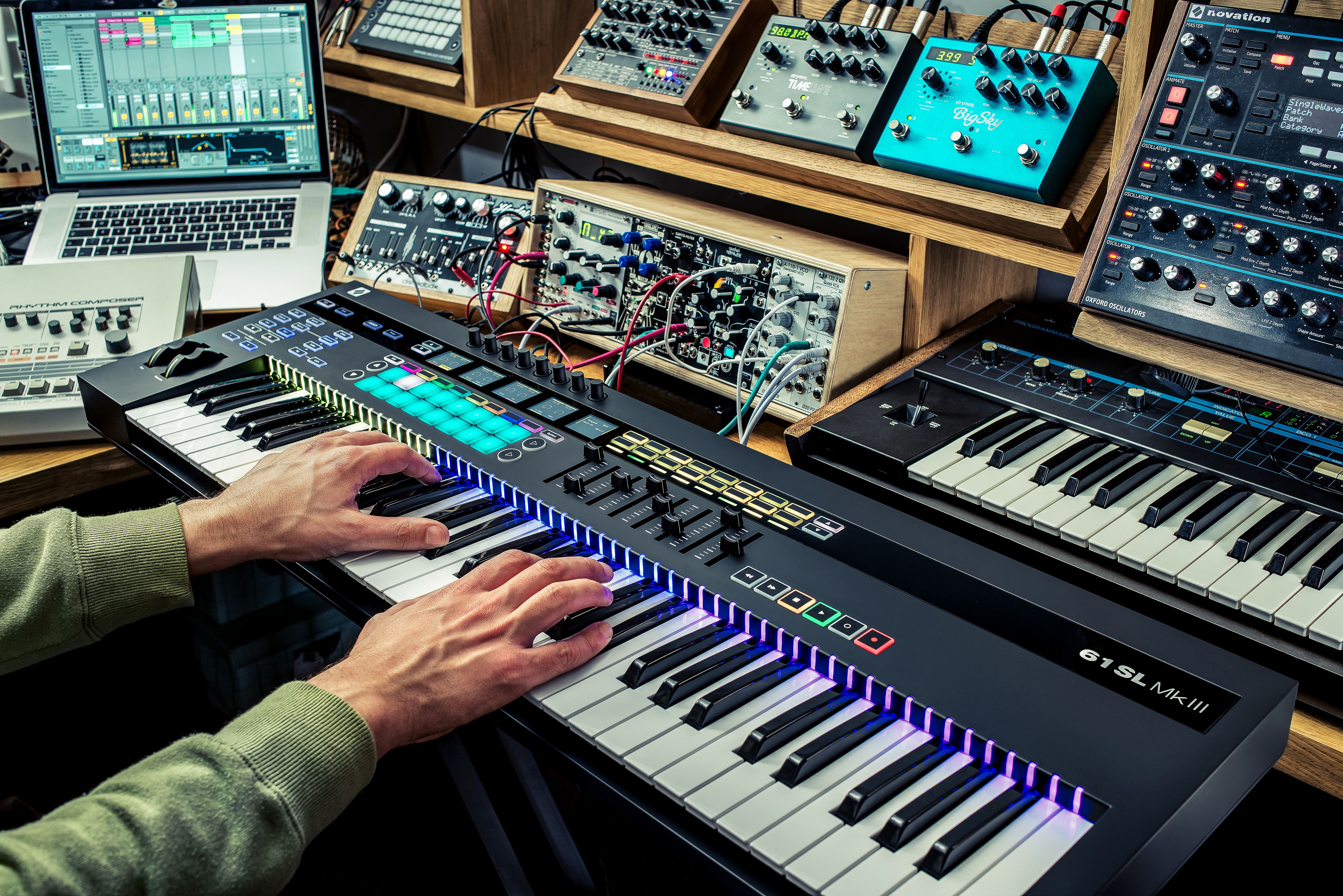 Kaufe Novation - 49 SL MKIII - USB MIDI Keyboard Kaufe Novation - 49 SL MKIII - USB MIDI Keyboard